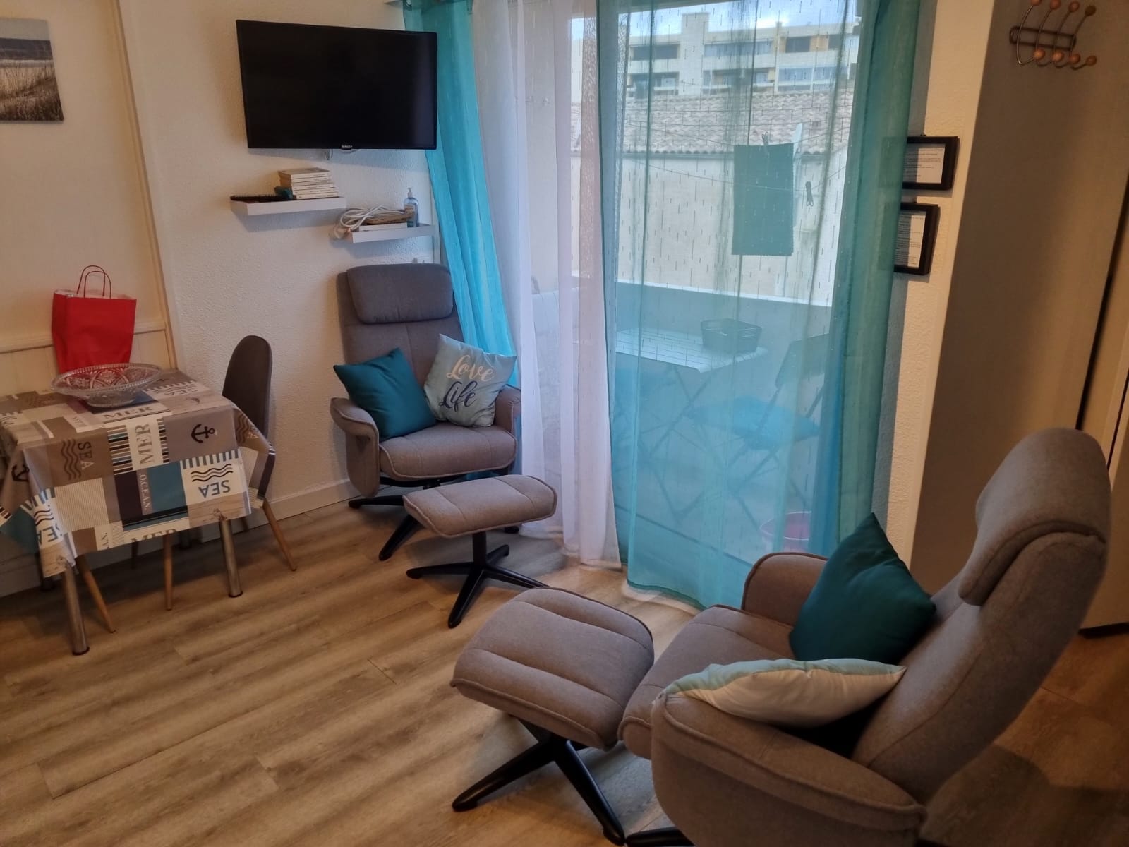 TAMISIER HELENE ET DANIEL - RUE MAURICE CLAVEL