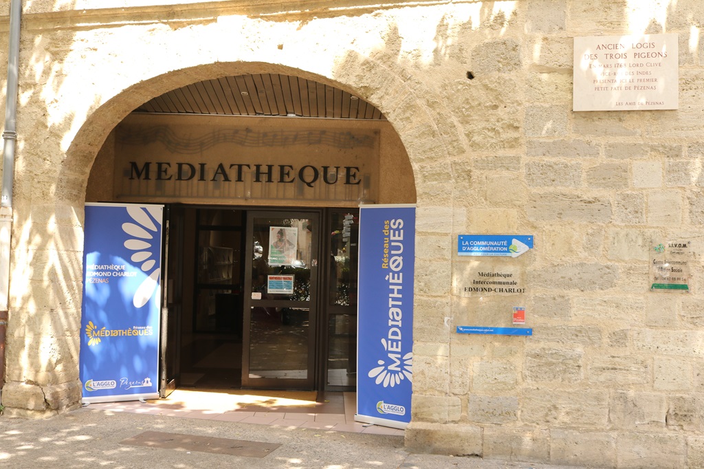 MÉDIATHÈQUE EDMOND CHARLOT